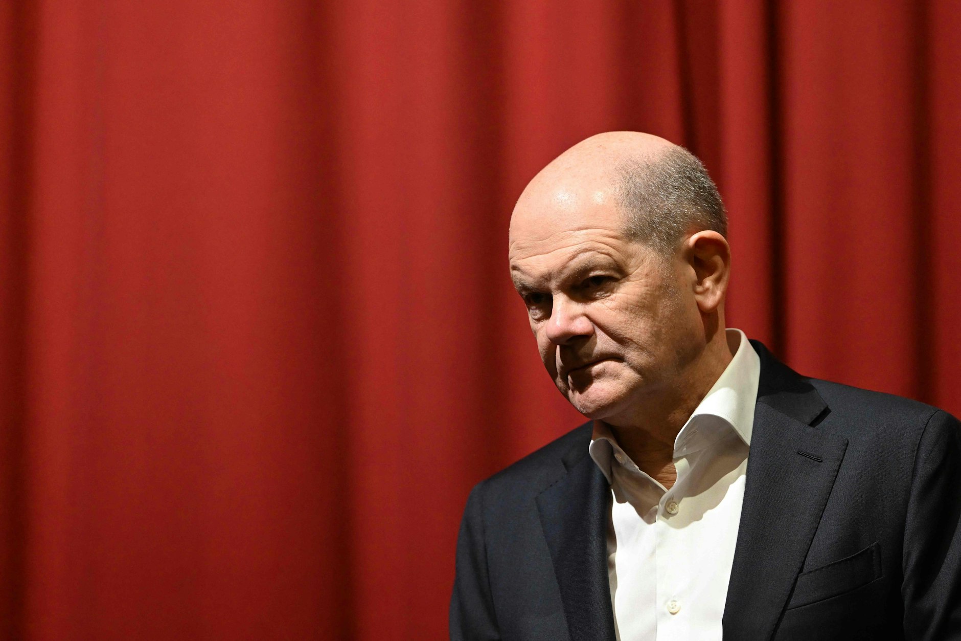 Grünen-Chef Felix Banaszak attackiert Olaf Scholz: SPD soll ...