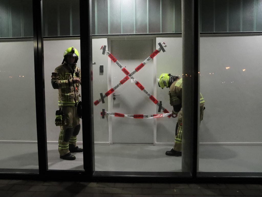 Gift-Alarm in Adlershof: DIESE öffentliche Tür bleibt erstmal dicht!