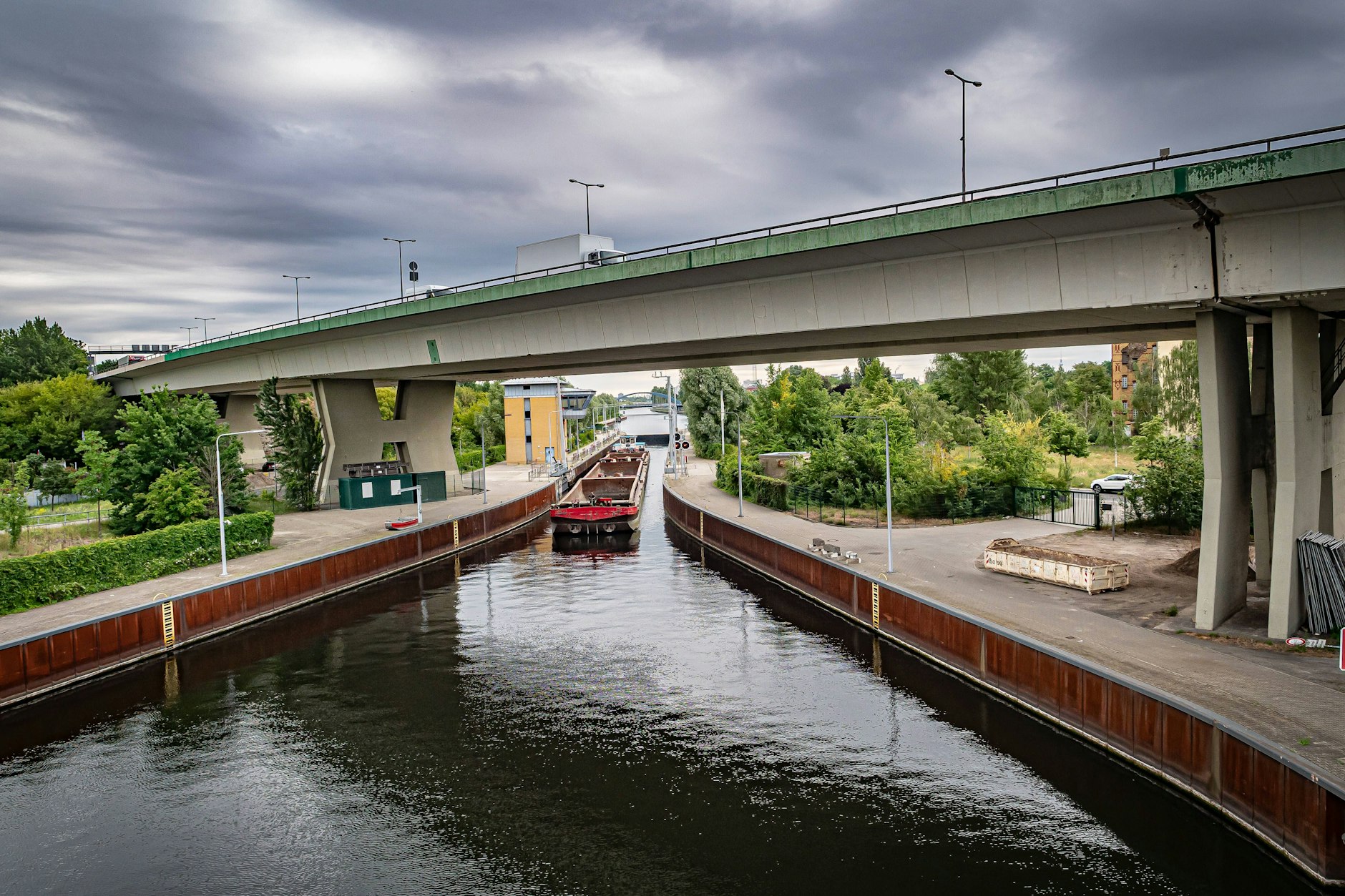 Siemensbahn in Berlin-Spandau: Warum die Autobahn A100 dem ...
