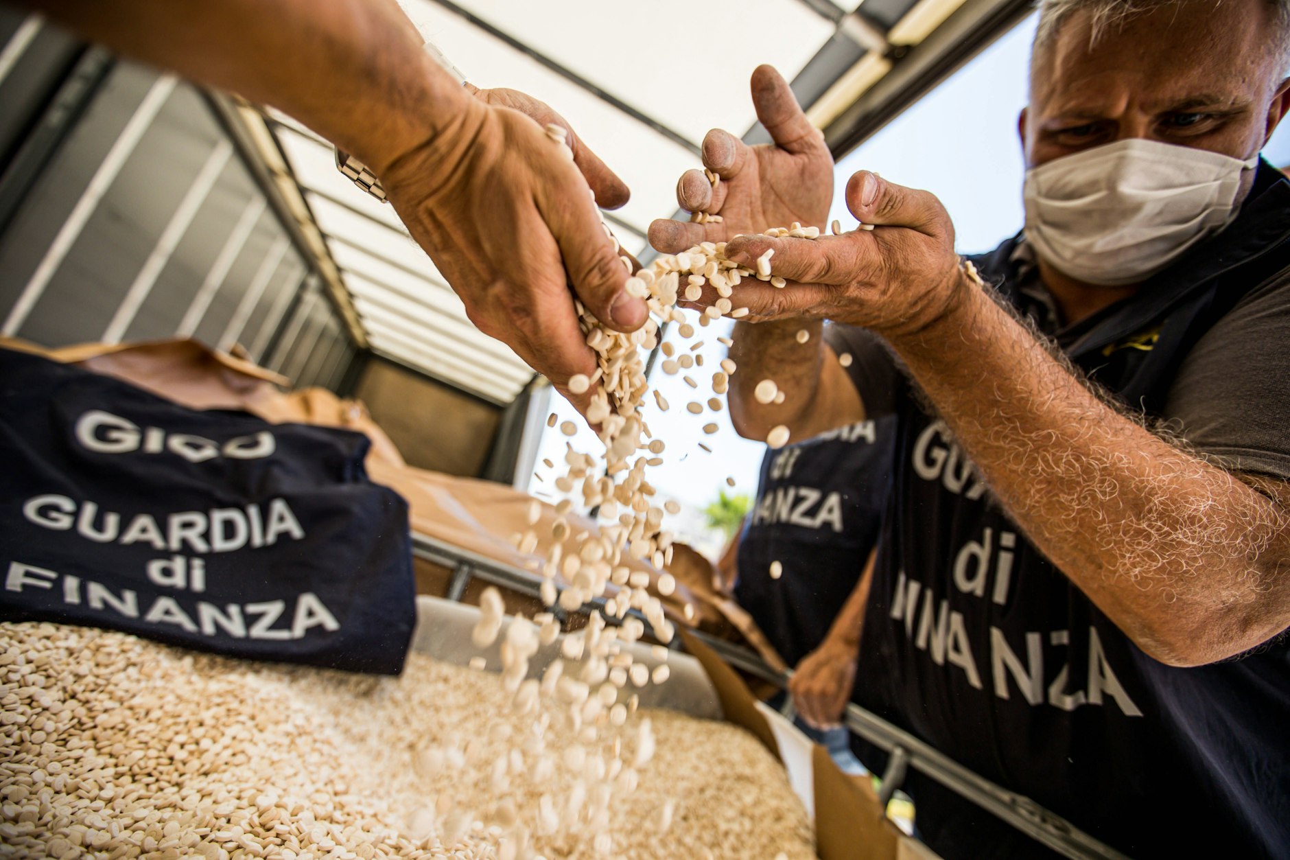 Captagon in Syrien: Fabriken nach Sturz Assads entdeckt, Drogen vernichtet