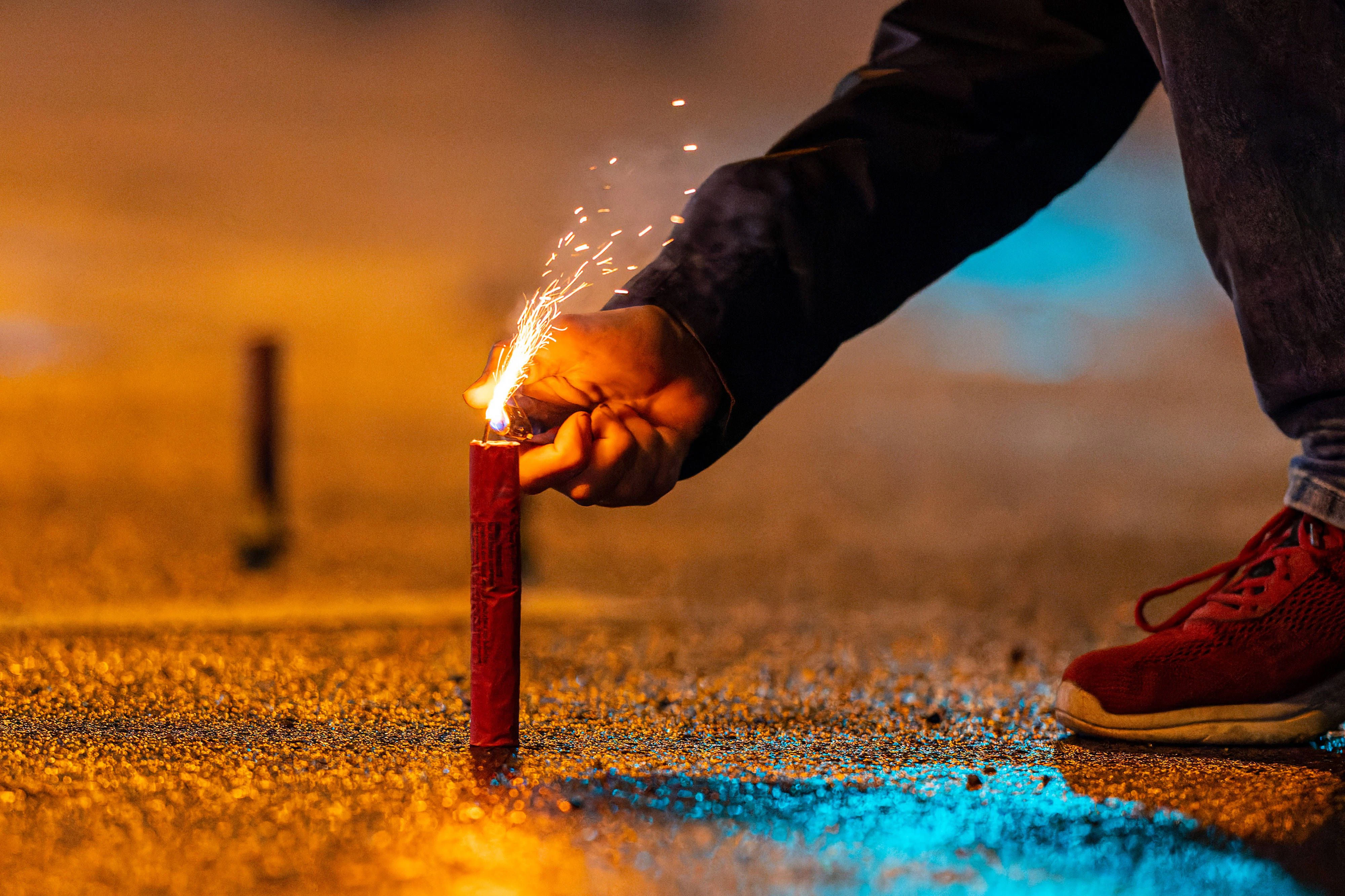 Berlin: 363 Menschen durch Feuerwerk verletzt – schwere Fälle wegen ...