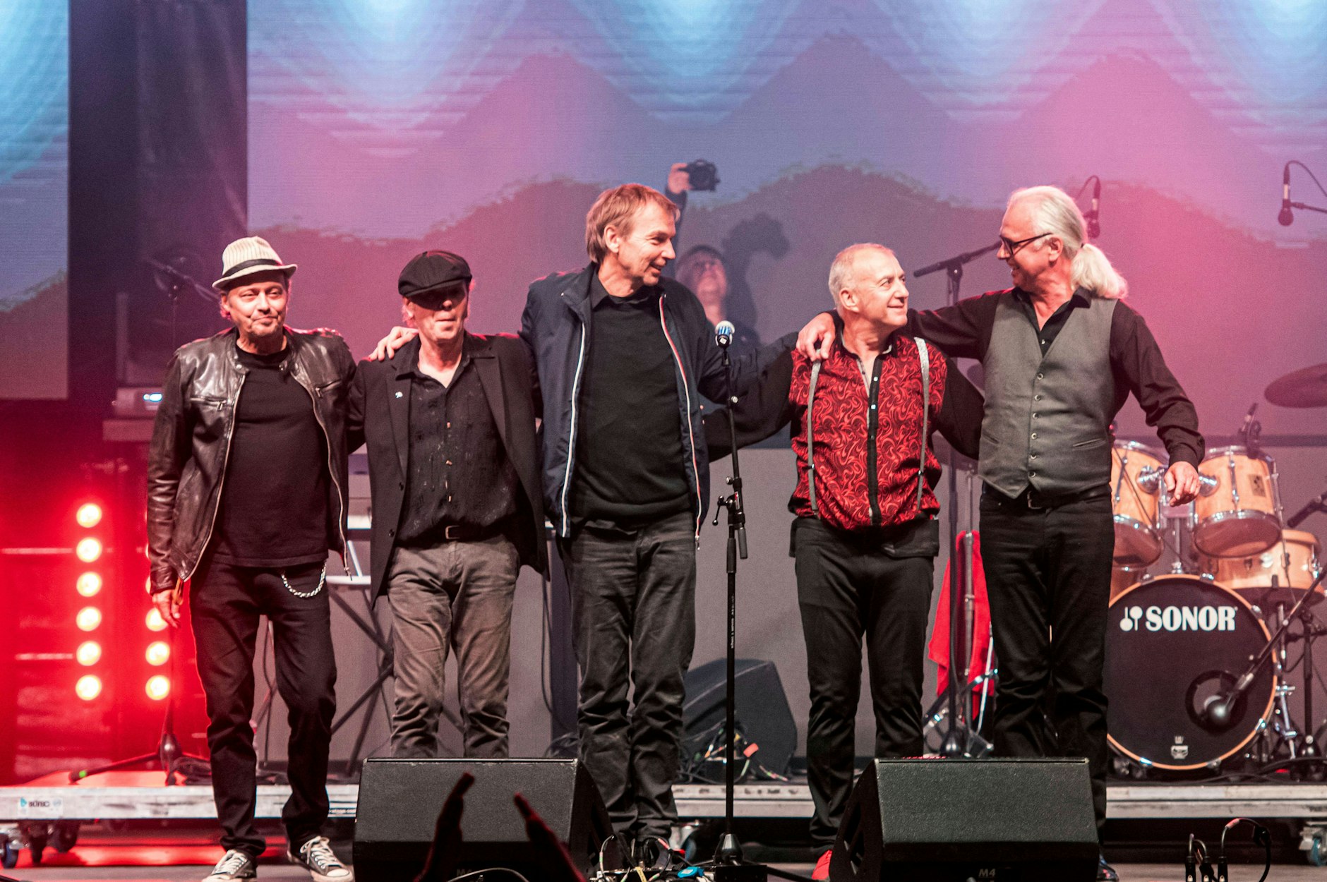 Berliner Konzerte 2025: Billie Eilish, Paul Kalkbrenner, Linkin Park ...