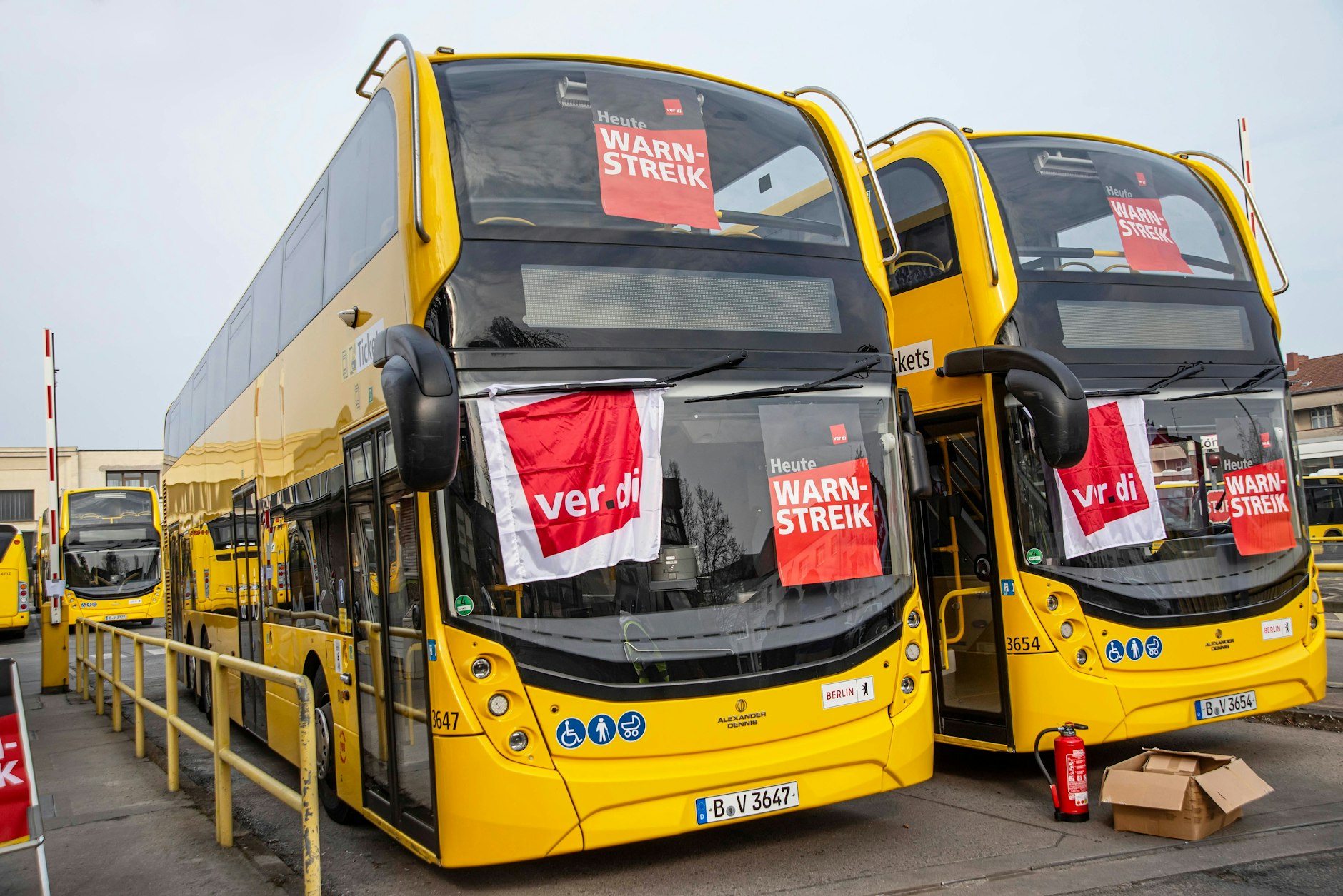 UPDATE! Neuer Streik bei der BVG: Verdi legt wieder alles lahm! +++ So ...