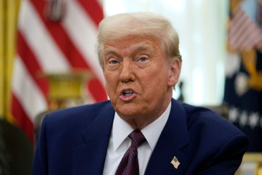 USA: Trump-Regierung entlässt fast alle Behörden-Mitarbeiter in der ...