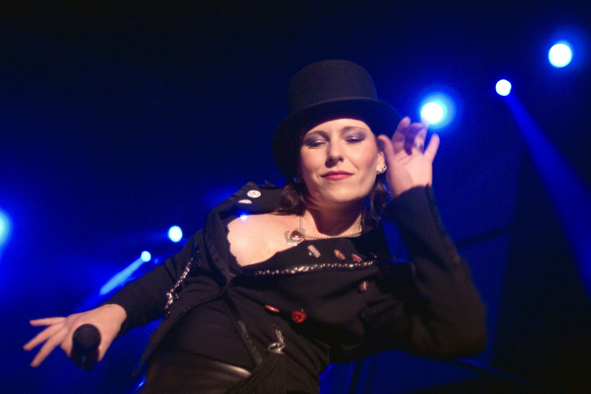 Rosenstolz-Sängerin AnNa R. in Berlin: So ermitteln Polizei und Justiz ...