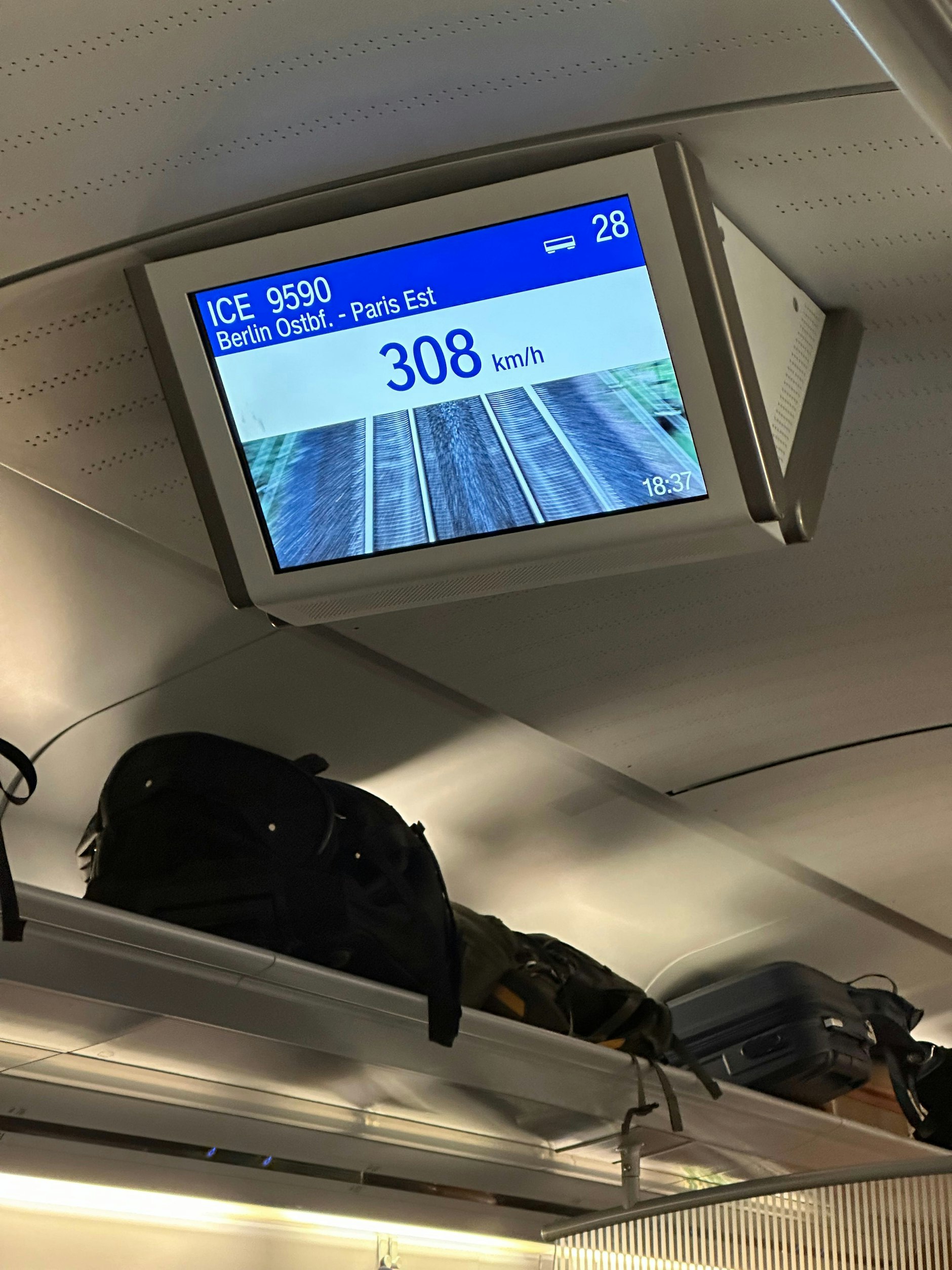 Pufferjacken, Hunger, Durst: Erlebnisse im ICE Berlin-Paris