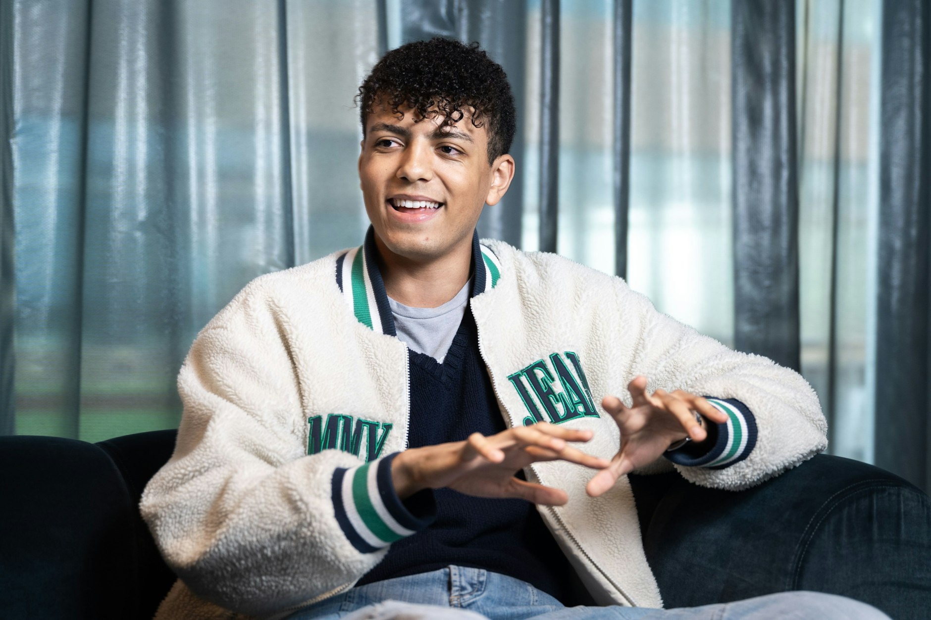 Louis Philippson ist der neue Klassik-Star auf TikTok: „Das Klavier ist ...