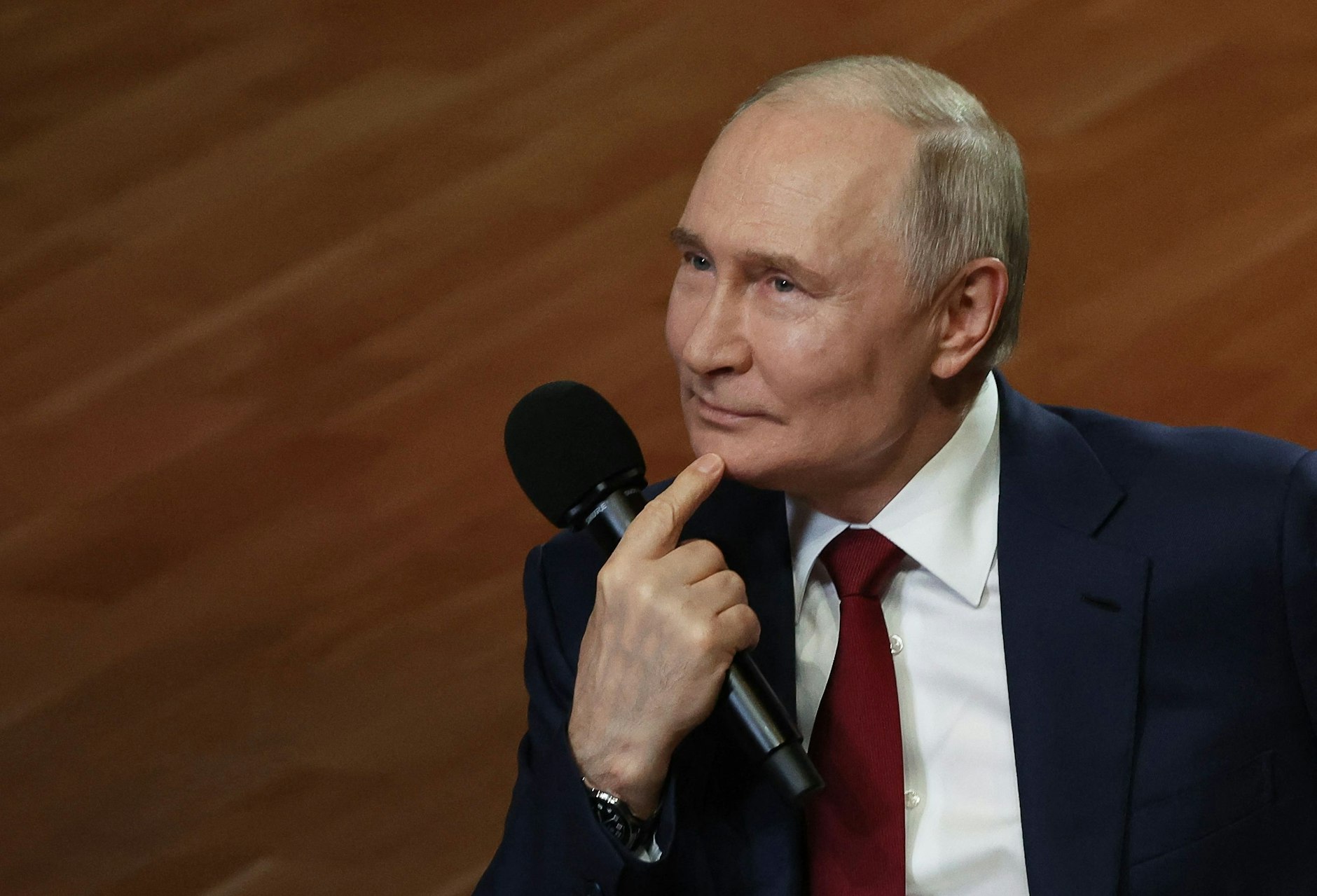 Telefonat zwischen Trump und Putin: Russland glaubt, weiterkämpfen zu können