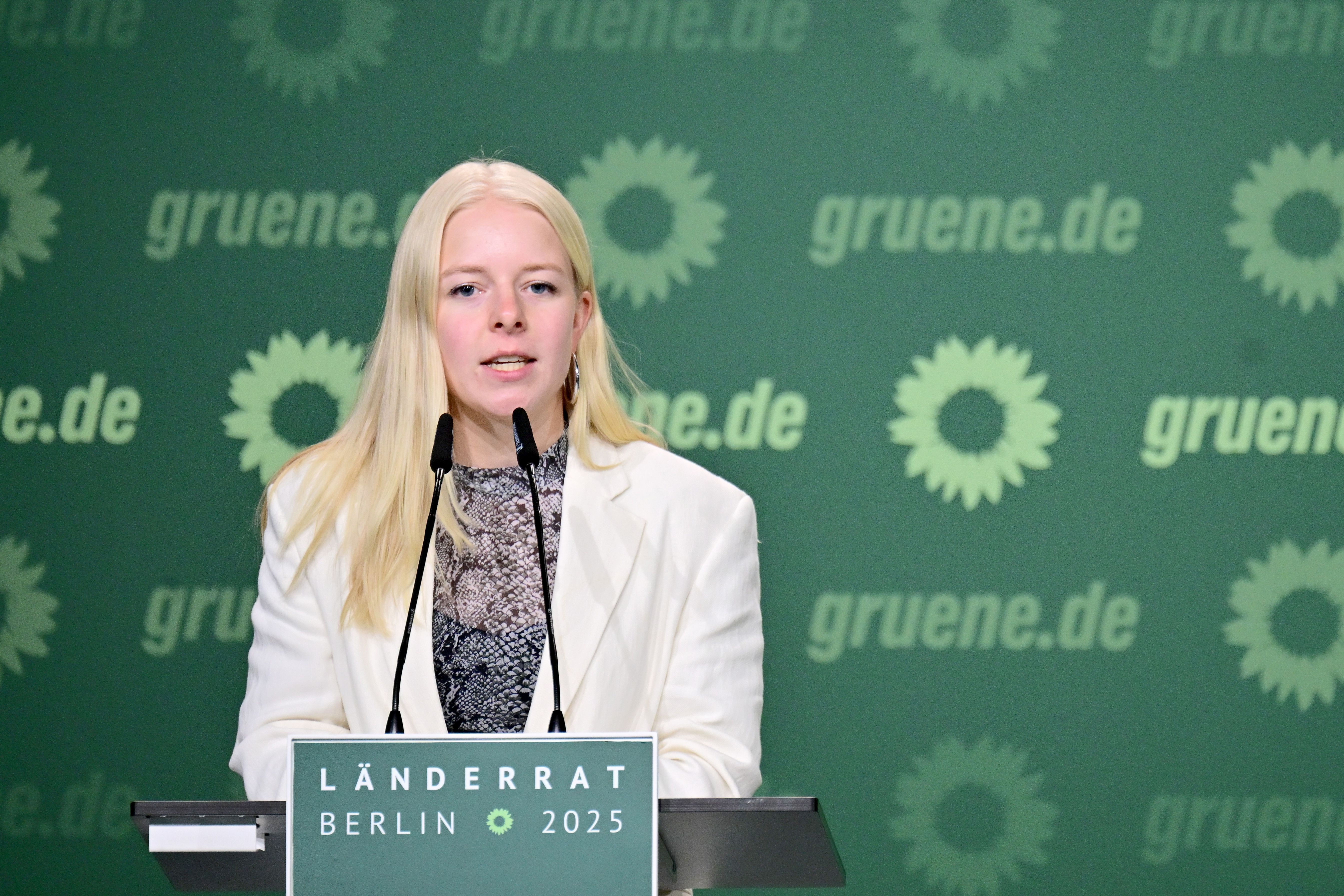 Eklat um Grüne-Jugend-Chefin: Klöckner droht Nietzard mit Hausverbot im ...