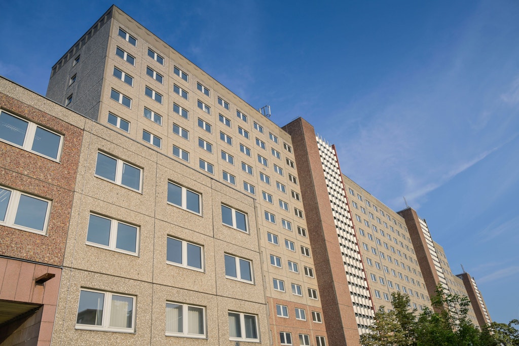 Linksautonome besetzen das Stasi-Gelände in Lichtenberg teilweise