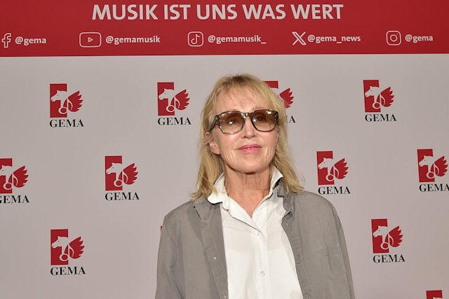 Mit Osten identifiziert: West-Popstar Annette Humpe fand Mauer mega!
