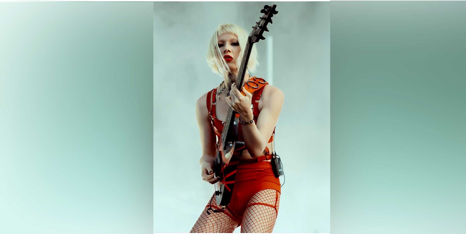 Ein Blick hinter die Kulissen: Till Lindemanns Gitarristin spricht über unerfüllte Fantasien