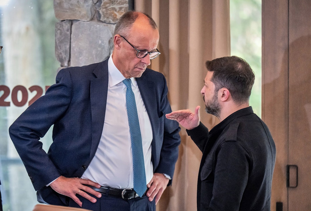 Nenethebrunette pics back to the city along with chose to