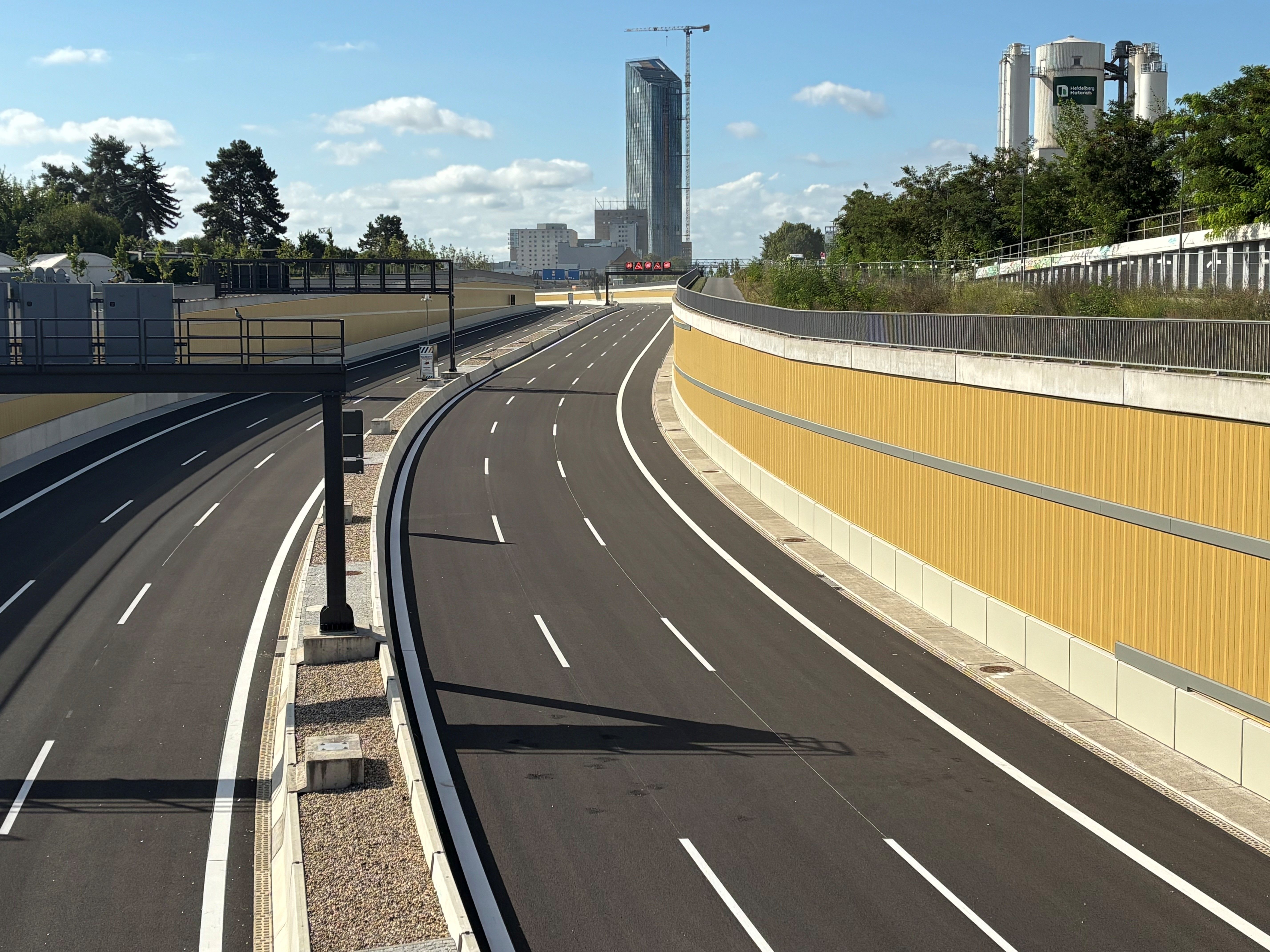 Stau und Lebensgefahr: So stressig beginnt die Woche an der neuen ...