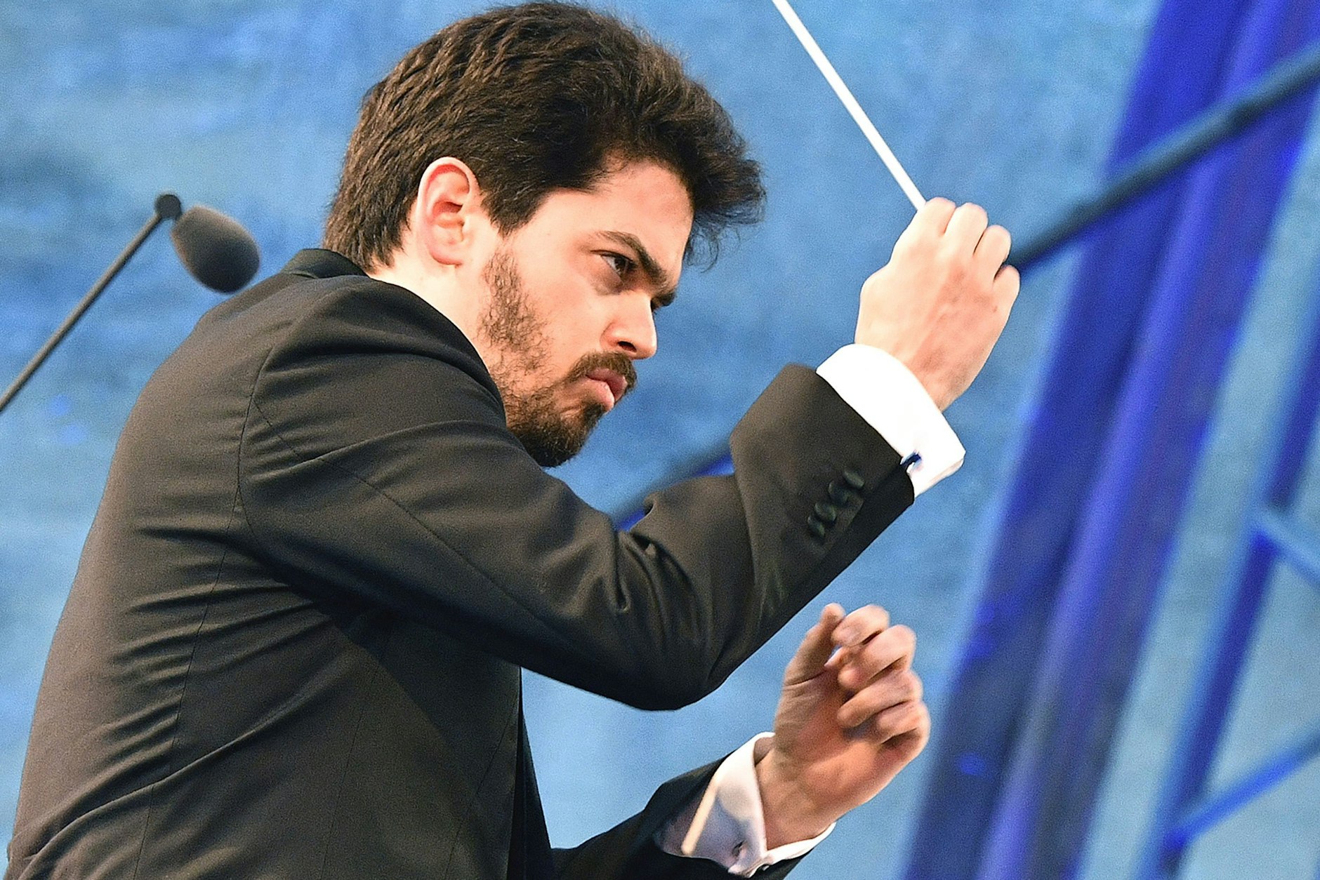 Ausladung von Lahav Shani: Das sagt das Festival zu Antisemitismus-Vorwurf aus Deutschland